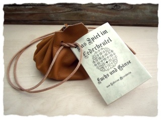 Fuchs und Gänse / Halatafl im Lederbeutel