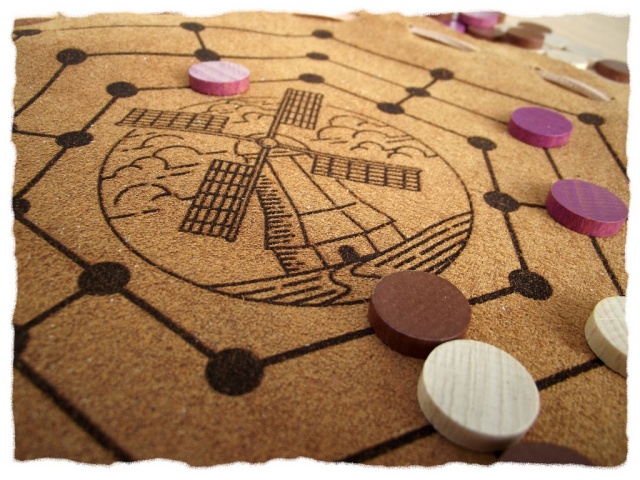 Spiel 8er und 12er Mühle im Lederbeutel