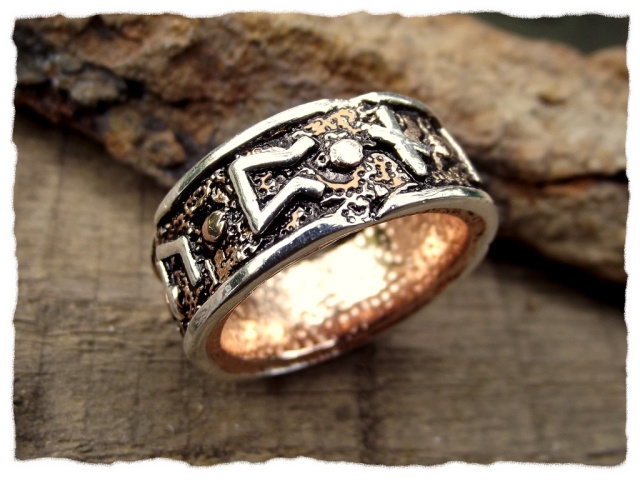 Bronzering "Draupnir" teilversilbert - der Tröpfler ist der Zauberrin